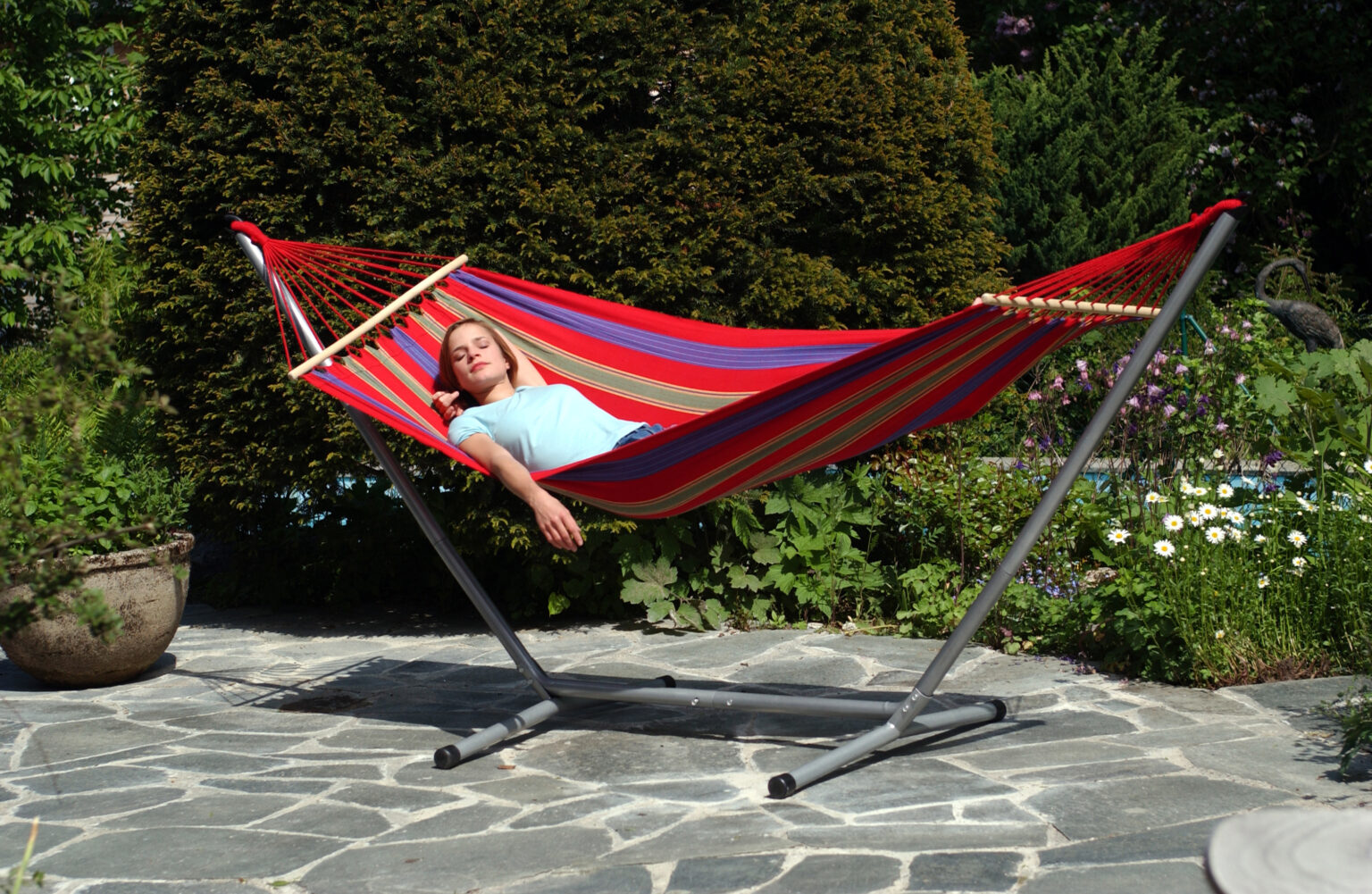 Classic Striped Hammock & Adjustable Metal Stand Bundle - Hammockology